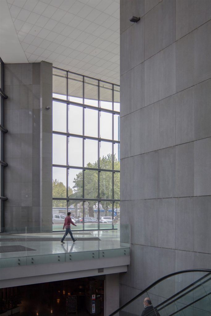 Edificio Titanium La Portada - ASL Arquitectos