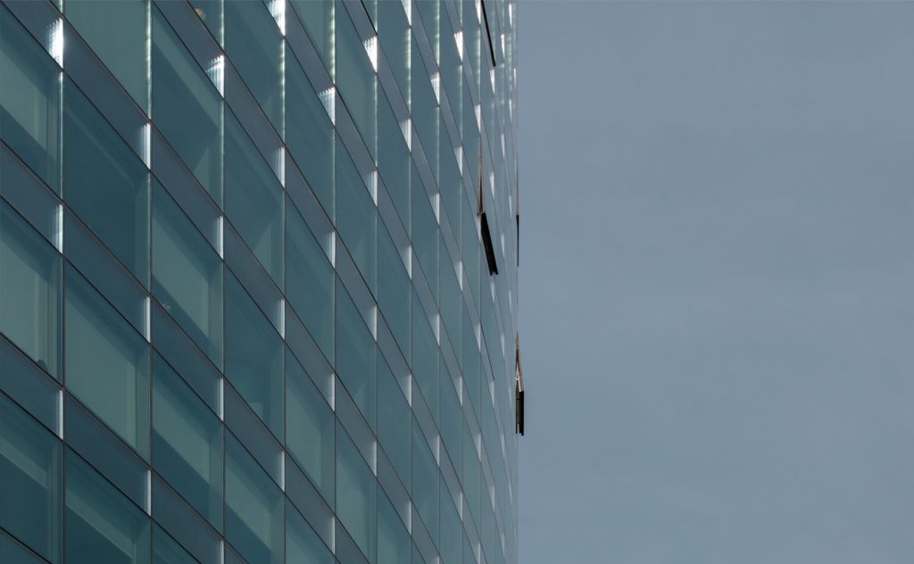 Edificio Titanium La Portada - ASL Arquitectos